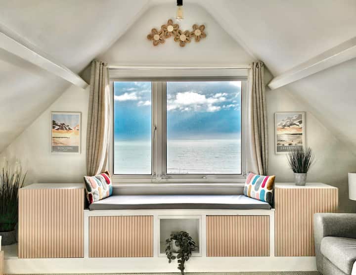 Pier View Retreat - Sea Views - With Parking - Bournemouth