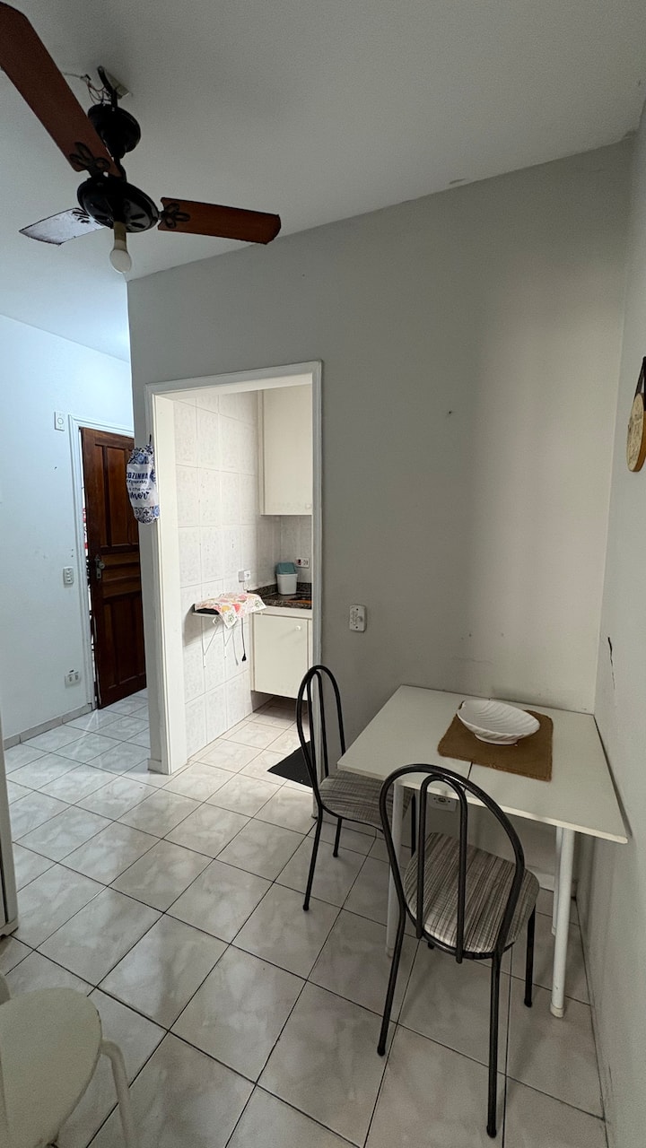 Kitnet Para 3 Pessoas Ilhadoval - Guarujá