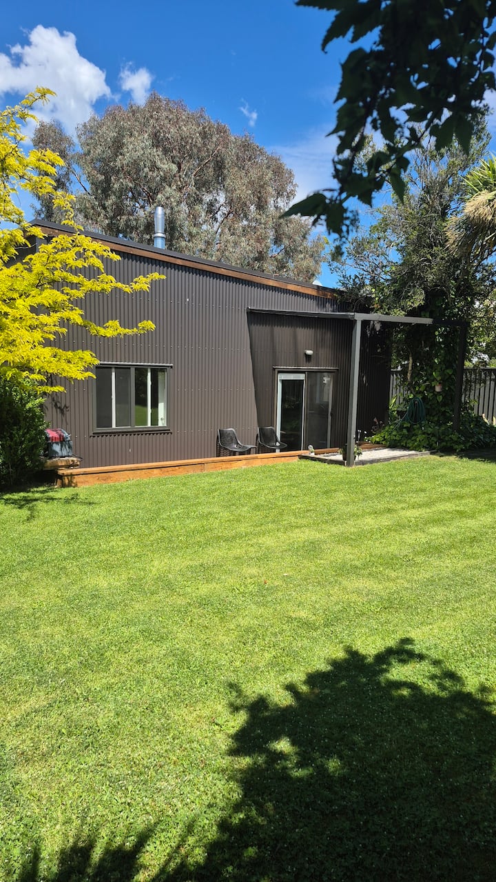 Hall Road Haven - Cromwell