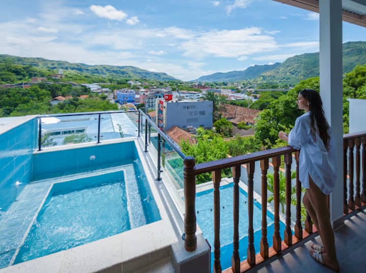 Casa Colonial, Jacuzzi Con Vista A La Ciudad. - Honda