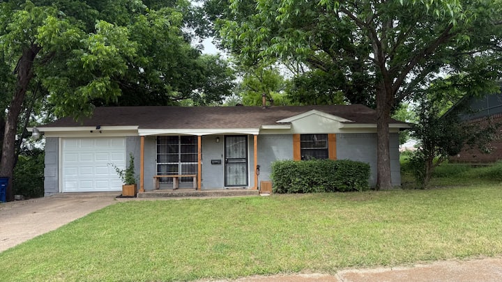 Welcome To Our House - Dallas, TX