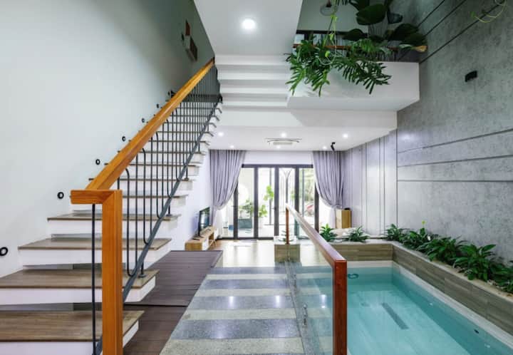 Han Market 5 Min Walk • 4br 4ba • Indoor Pool • Ac - 