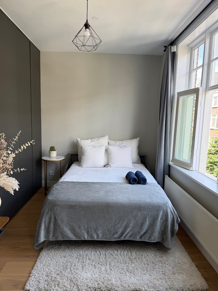 Your Amsterdam Home - Ámsterdam