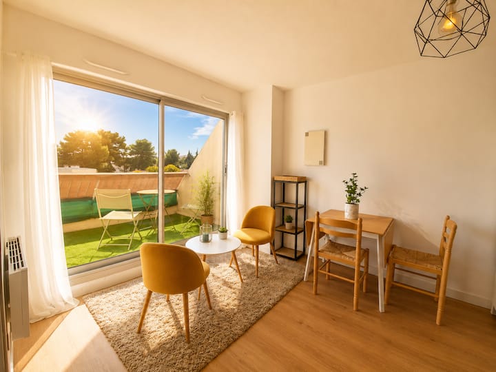 Appartement T1 Cosy - Terrasse - Parking Gratuit - Montpellier