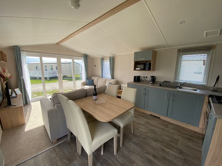 Verbzen Caravan St Osyth Beach Holiday Park - Clacton-on-Sea