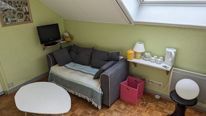 Chambre Pour 2,3,4,5 Personnes - Lens, France