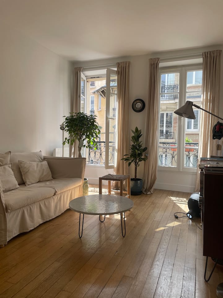 Charmant Deux Pièces - Paris