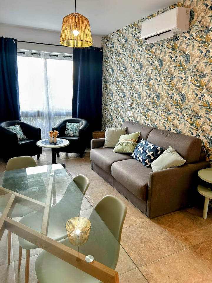 Entre Montagne Et Mer - Piana