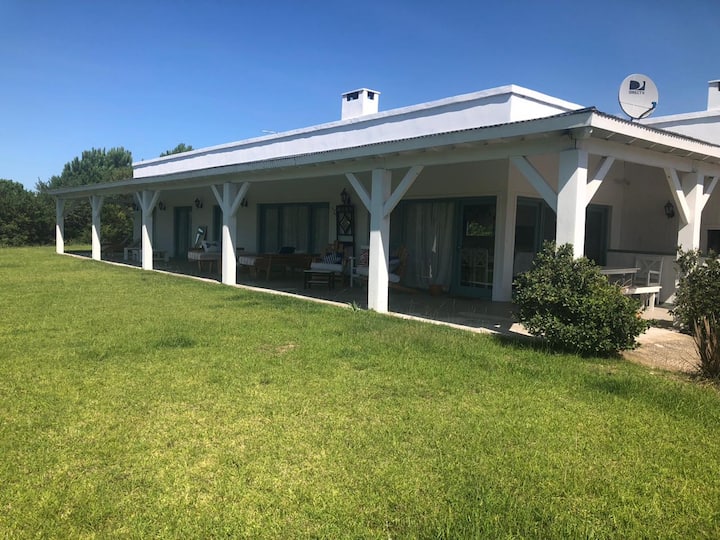 La Casita De La Loma En Costa Esmeralda - Mar de Ajó