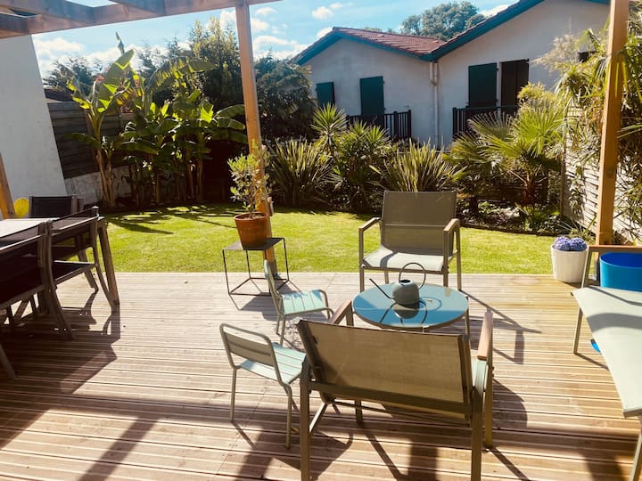 Maison Familiale Au Coeur De Biarritz - 巴約訥