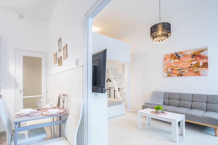 Very Central Lovely Home With Free Parking - Budapest