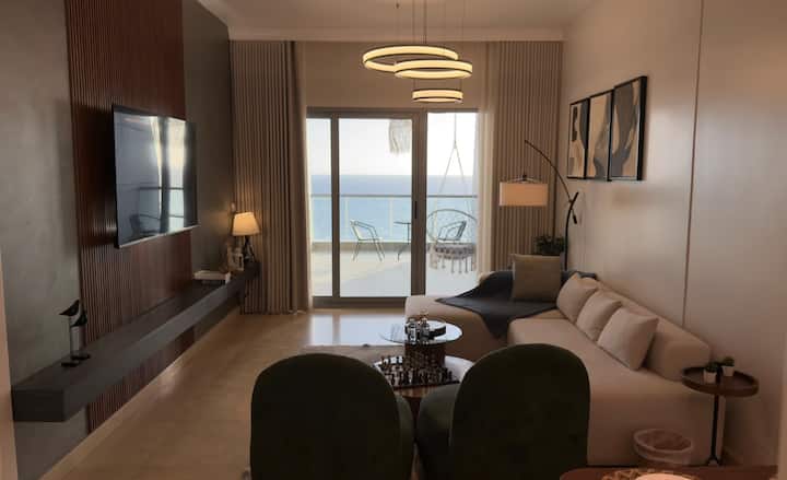 شقة فاخرة بإطلالة بحرية كاملة - Jeddah