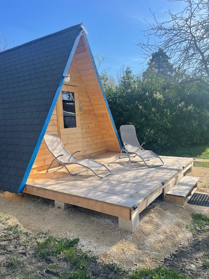 Tipis En Bois 4 Places , - Saumur
