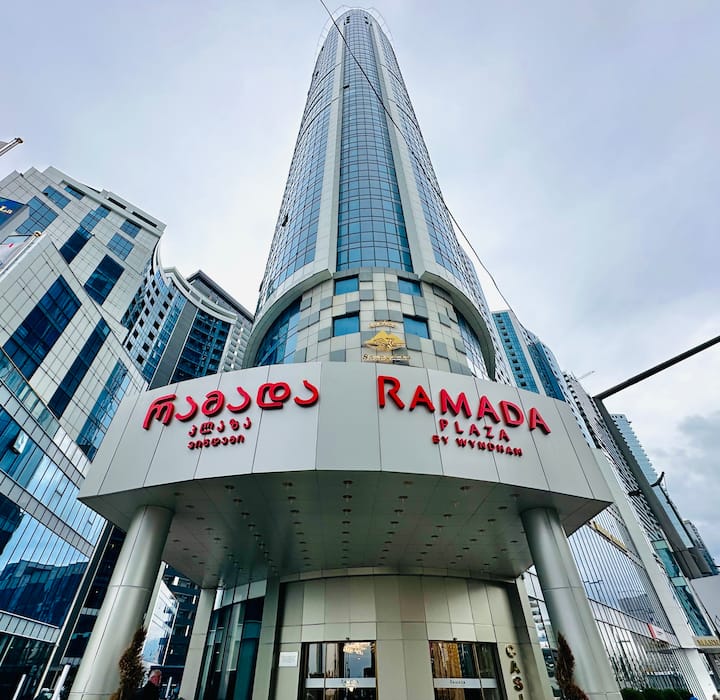 Ramada Tower Sea Side Apartment - Batoumi