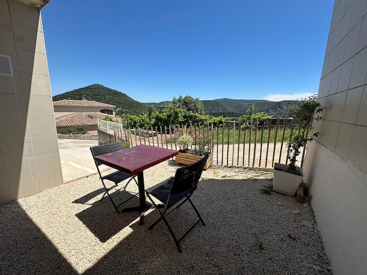 Le Val : Appartement + Terrasse - Donzère