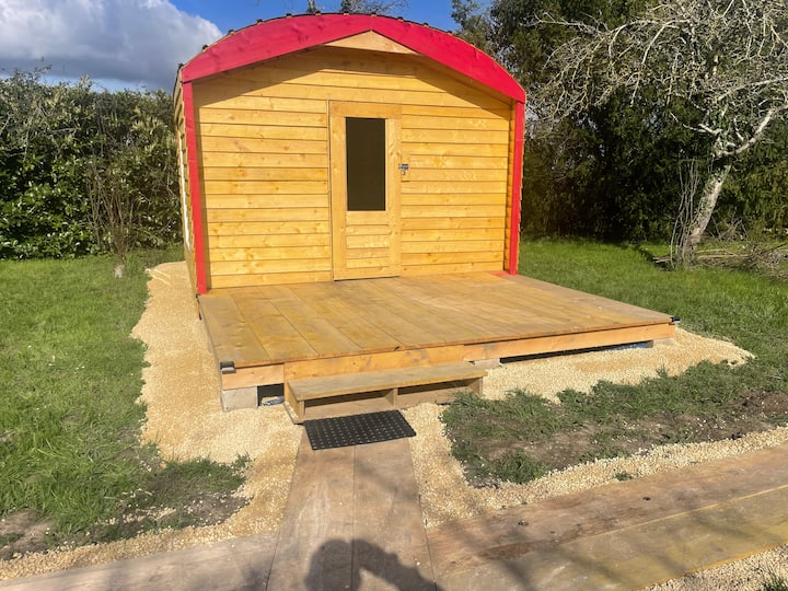 Tipis Bois Rouge , 4 Places , - Saumur