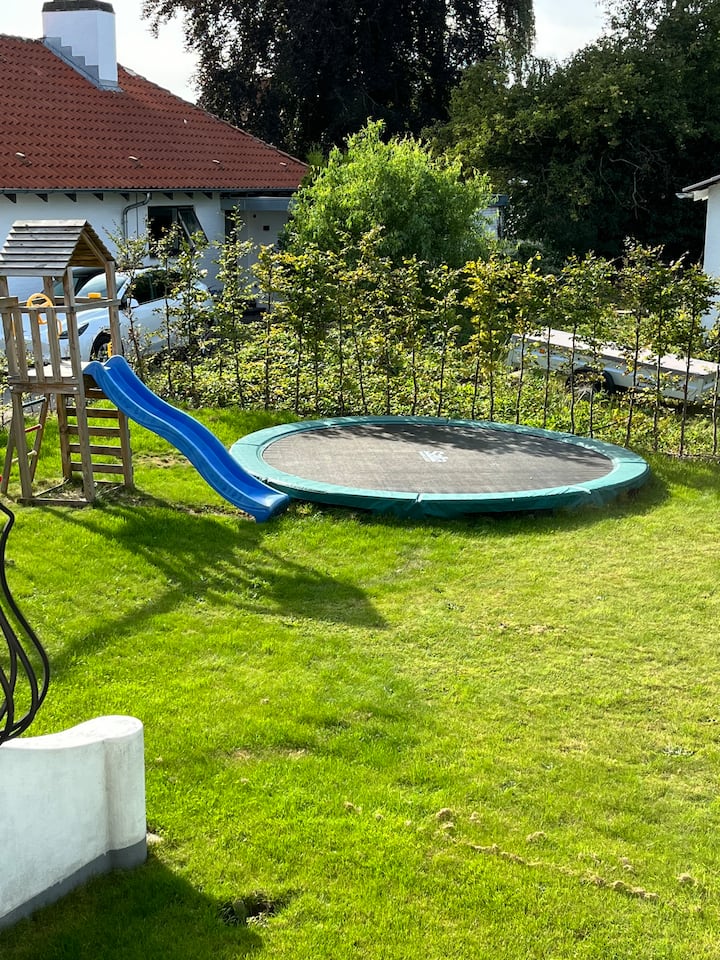 Hus Tæt På Centrum. Meget Børnevenligt - Odense