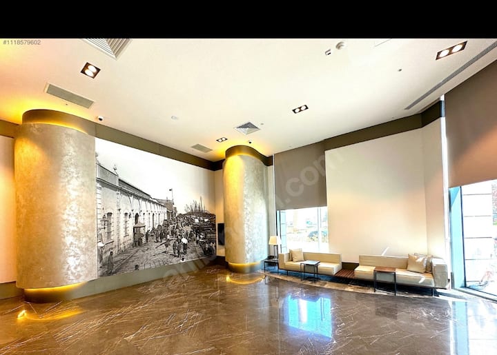 Entire Luxury Condo Space - İzmir