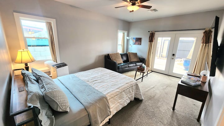 Private Entry Master Suite With Washer/dryer - Chandler, AZ