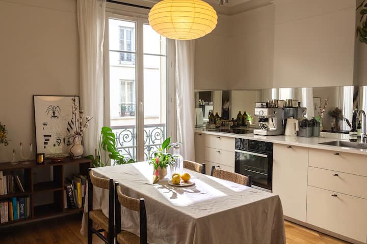 2 Pièces Haussmanien - Sacré-Cœur de Paris