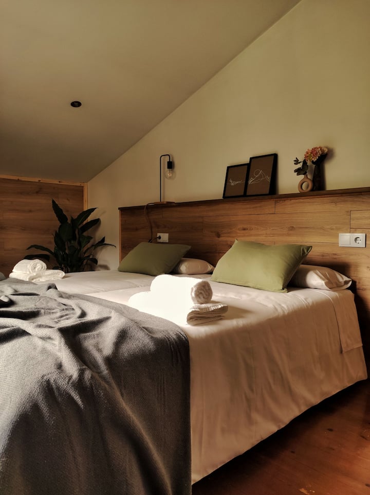Habitación Doble Con Vistas En El Valle - Pamplona