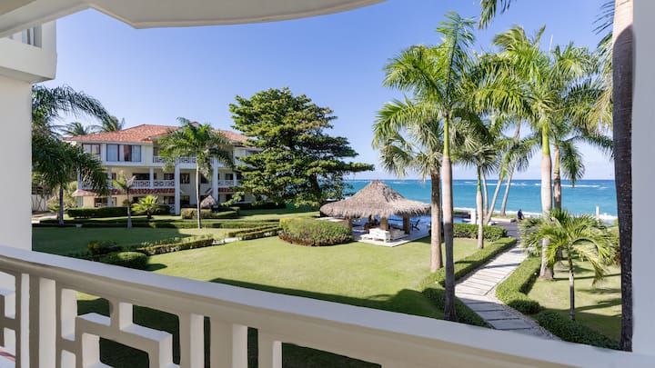 Beachfront, Super Luxurious, Pool & Rental Car - Cabarete