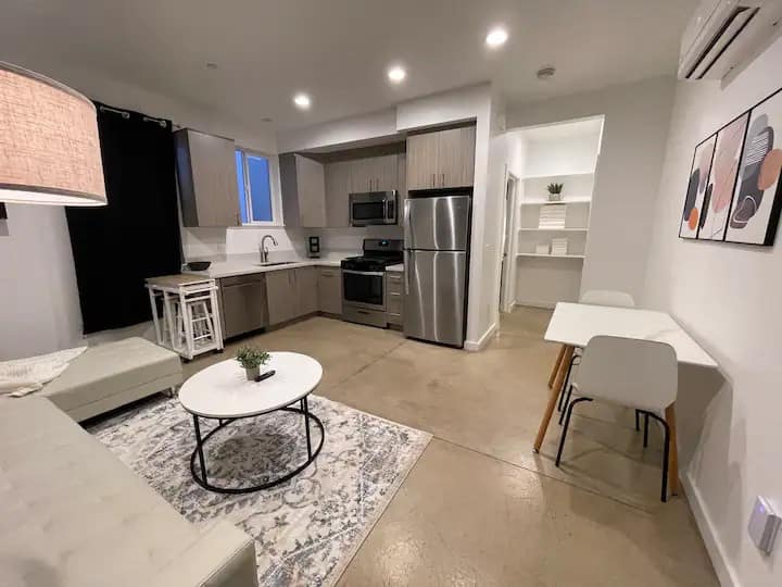 Midtown Retreat - Reno, NV