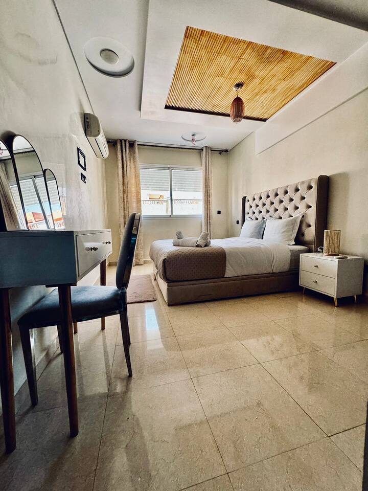 ÉLégant,climatisé & Neuf. 2 Chambres.
140 M2 - Agadir