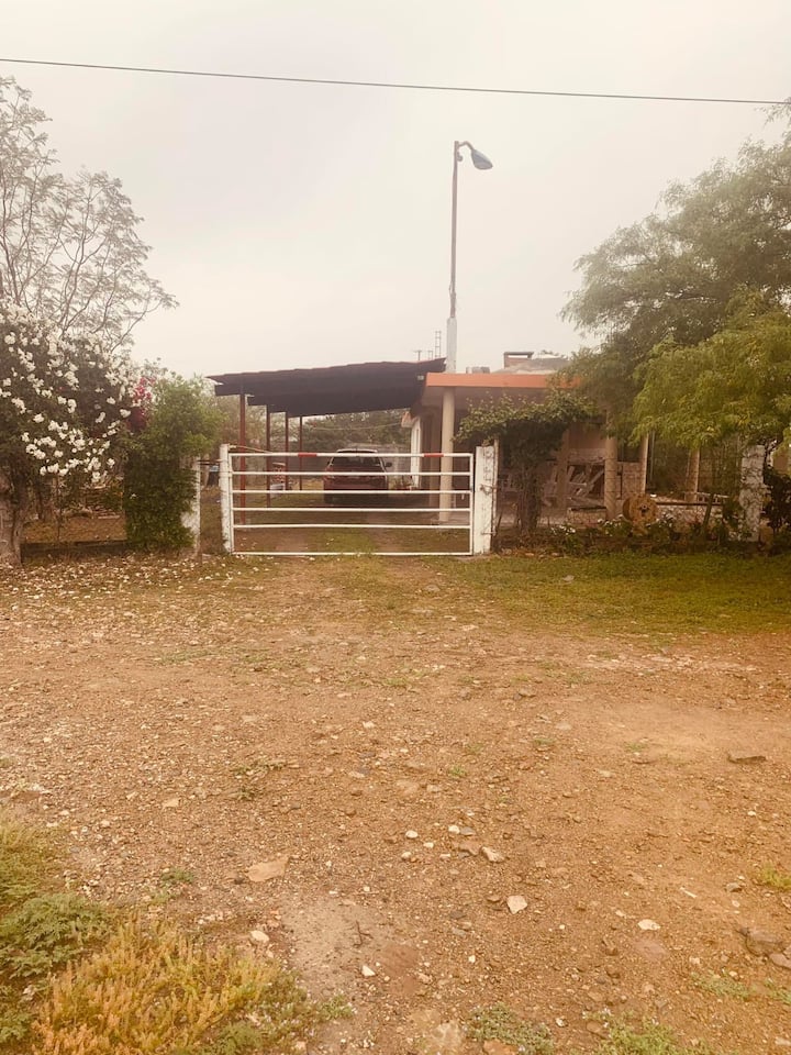 Casita De Campo En Cerro Prieto - Nuevo León