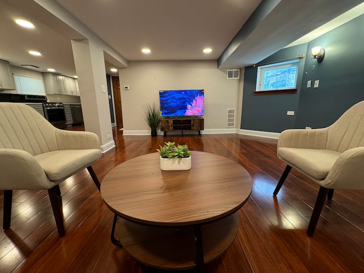 Cozy Apartment For 4 People In Chicago - Chicago, IL