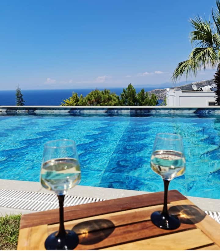 Yalıkavak Da Havuzlu Plajlı Villa - Yalıkavak