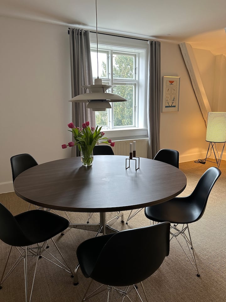 Lys Lejlighed I ØSterbro Villa - Copenhaguen