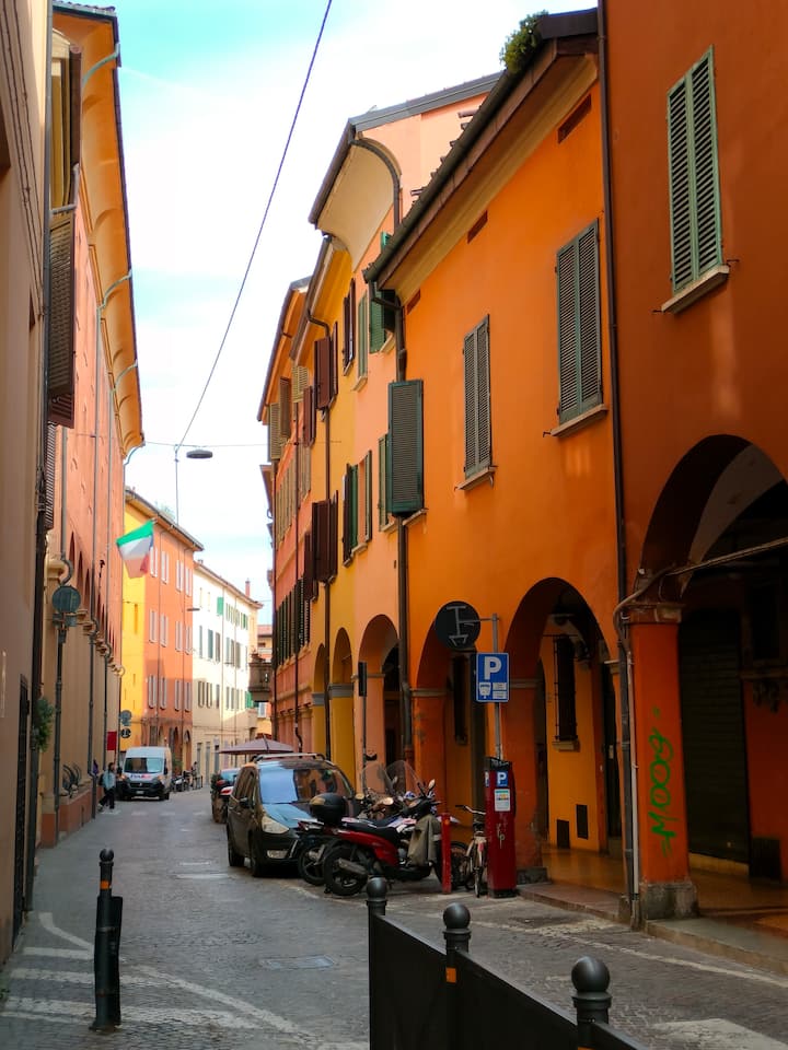 B&bart: Family&friends - 4 Camere In Centro - Bologna