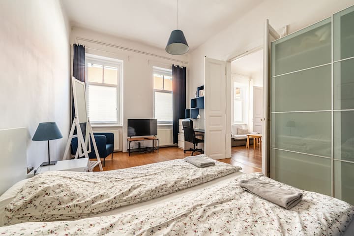 New 2br Apt Near Andrassy Av. And Varosliget - Budapest