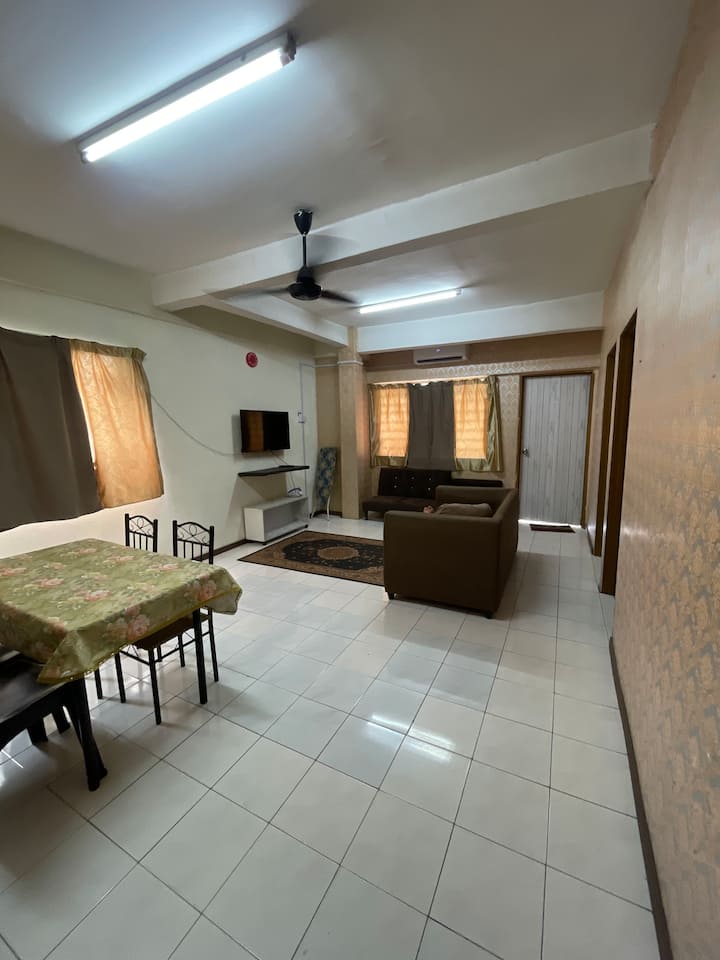 Homestay D'maira - Batu Kawan