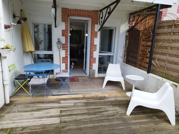 Le Cocon De Zola 
Avec Terrasse Et Jardin Privatif - Orvault
