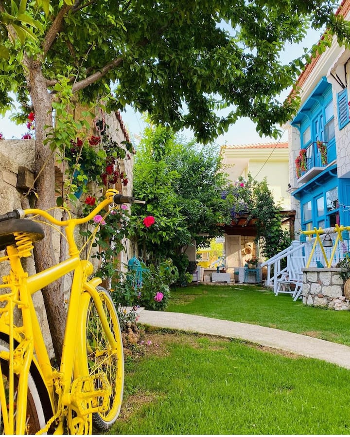 Alaçatı’da Kahvaltı Dahil Huzurlu Bir Tatil Için… - Ilıca