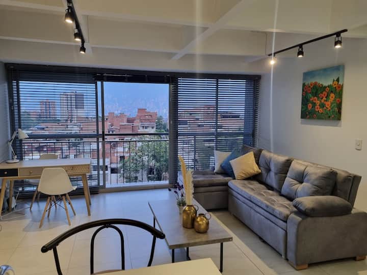 Loft Moderno Vista A Medellín - Loma De Los Bernal - Colombia