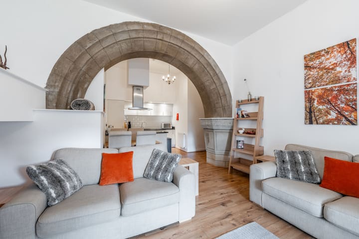 The Dunfermline - Abbey Church - Fort Augustus