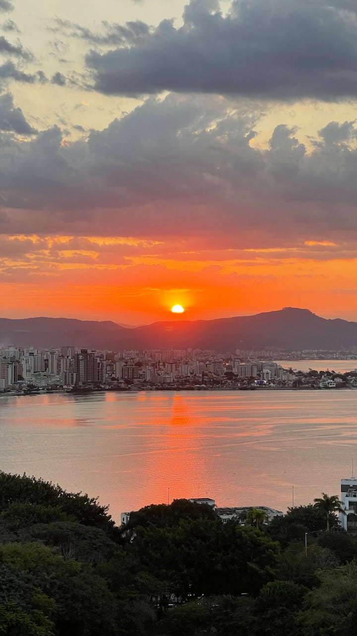 Conforto & Sofisticação No Centro Completo Garagem - Florianópolis