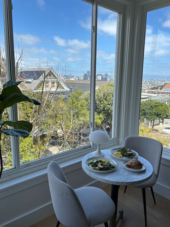 Sunny City View Home With Deck - San Francisco, CA