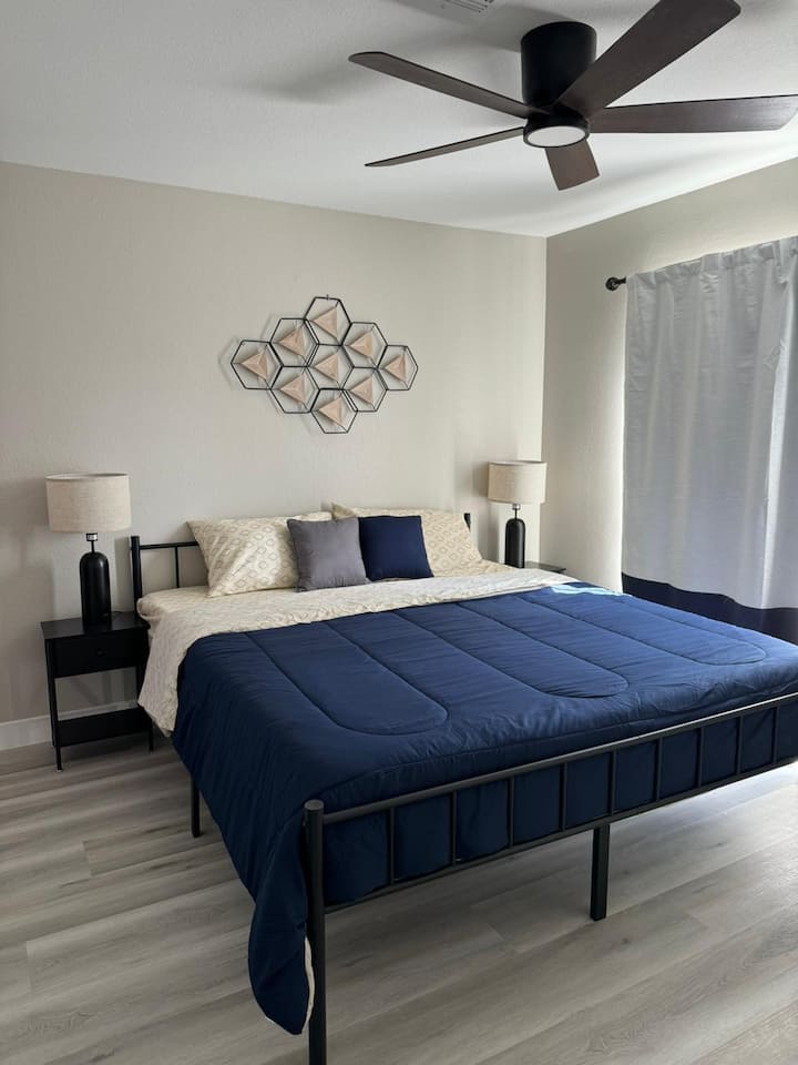 Tranquil Vegas Retreat - Las Vegas