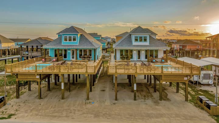 5 O' Clock Somewhere - Crystal Beach, TX