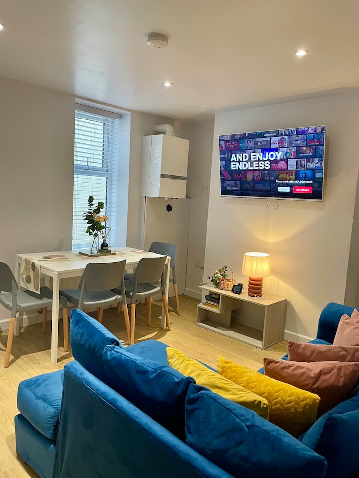 Quality Cheltenham House (Long-stays/contractors) - Cheltenham