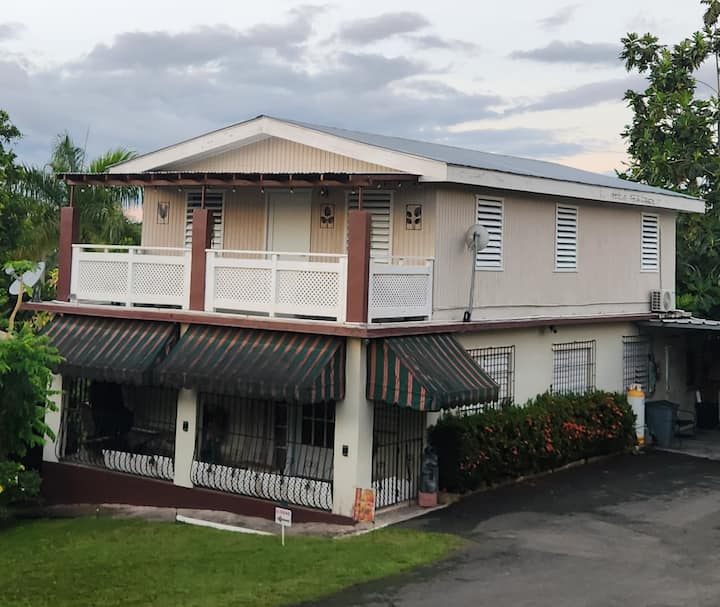 Casita De La Montaña - Puerto Rico