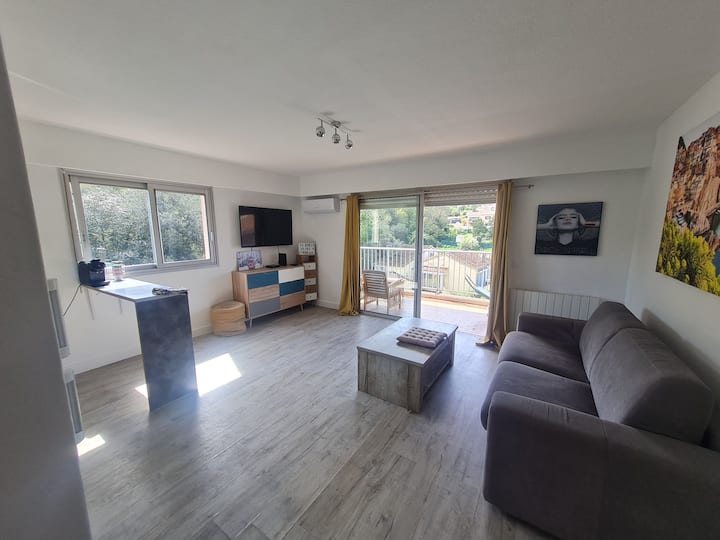 Grand Studio Ensoleillé à Vallauris! - French Riviera