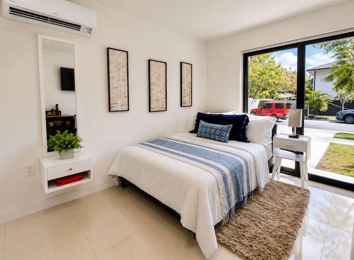 Studio Near Everglades & Florida Keys - Homestead, FL