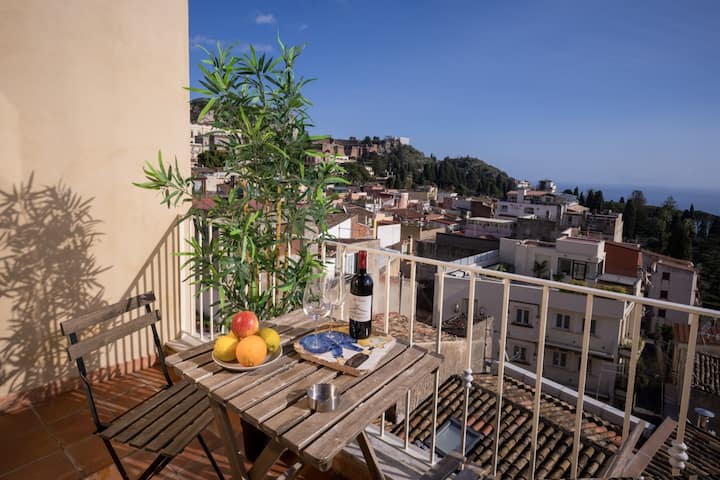 Casa Emilio La Maisonette Centro Storico! - Naxos
