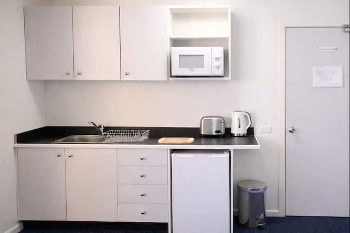 Hotham Central Ski Out Studio W/ Pool, Spa & Sauna - Mount Hotham