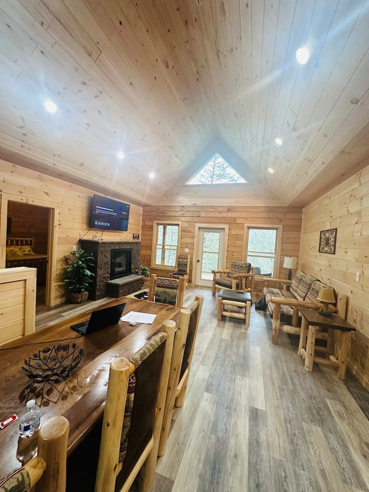 Misty Mountain View @Smokies #Directowners - Gatlinburg, TN